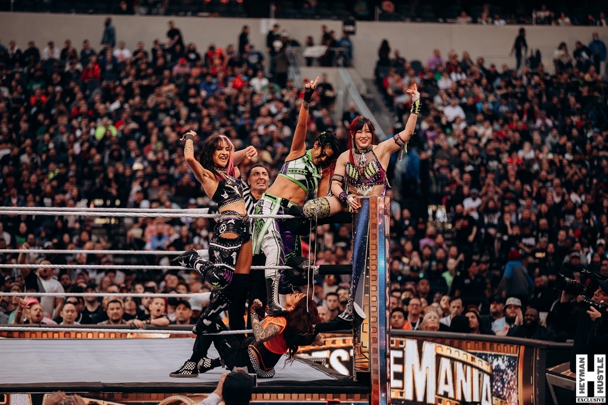 EXCLUSIVE! CHRIS HORRELL’S 360 COVERAGE OF DAMAGE CTRL VS LITA, TRISH ...