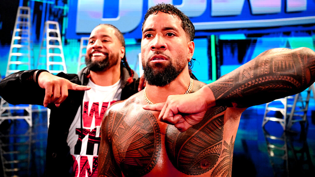 SEE WHAT HAPPENED WITH ROMAN REIGNS, PAUL HEYMAN, SOLO AND THE USOS AFTER WWE SMACKDOWN WENT OFF ...