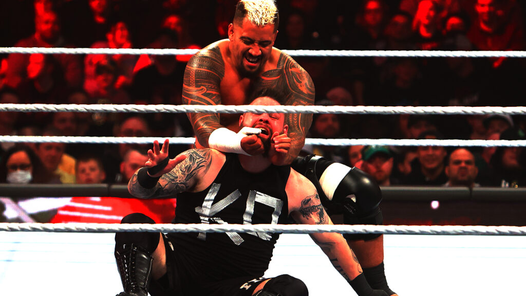 ALTERNATIVE PERSPECTIVE: MORE EXCLUSIVE PHOTOS FROM WWE MONDAY NIGHT ...