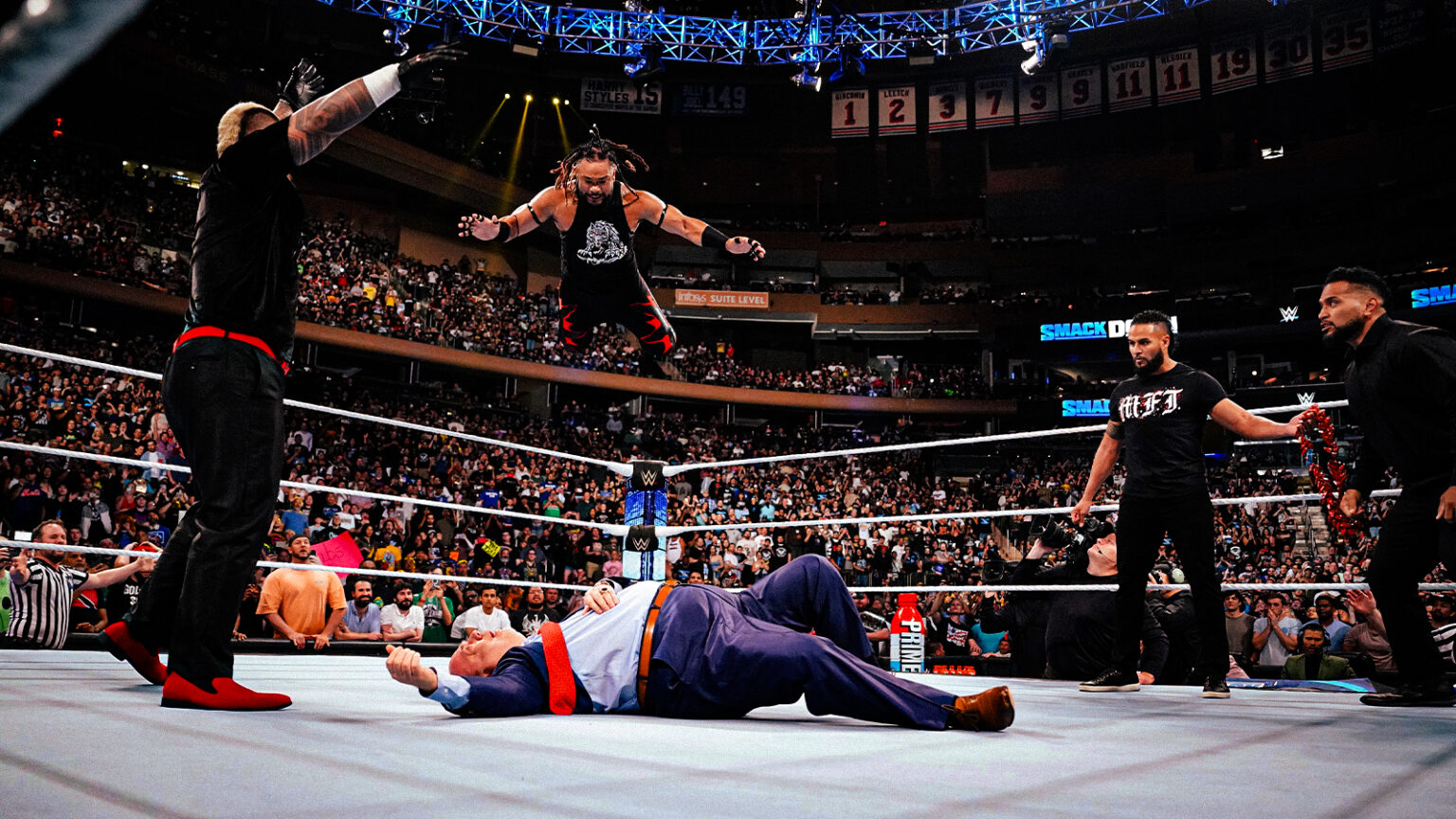 WWE – Heyman Hustle